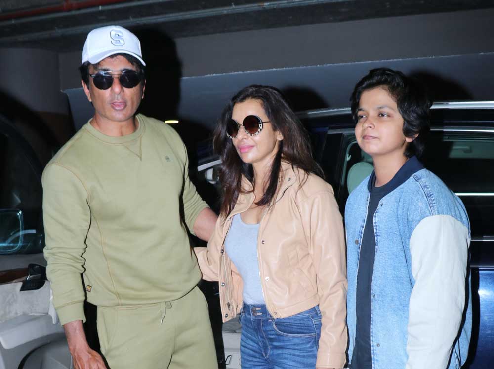 Sonu Sood spotted with his Family at the Airport. See Pictures and Video