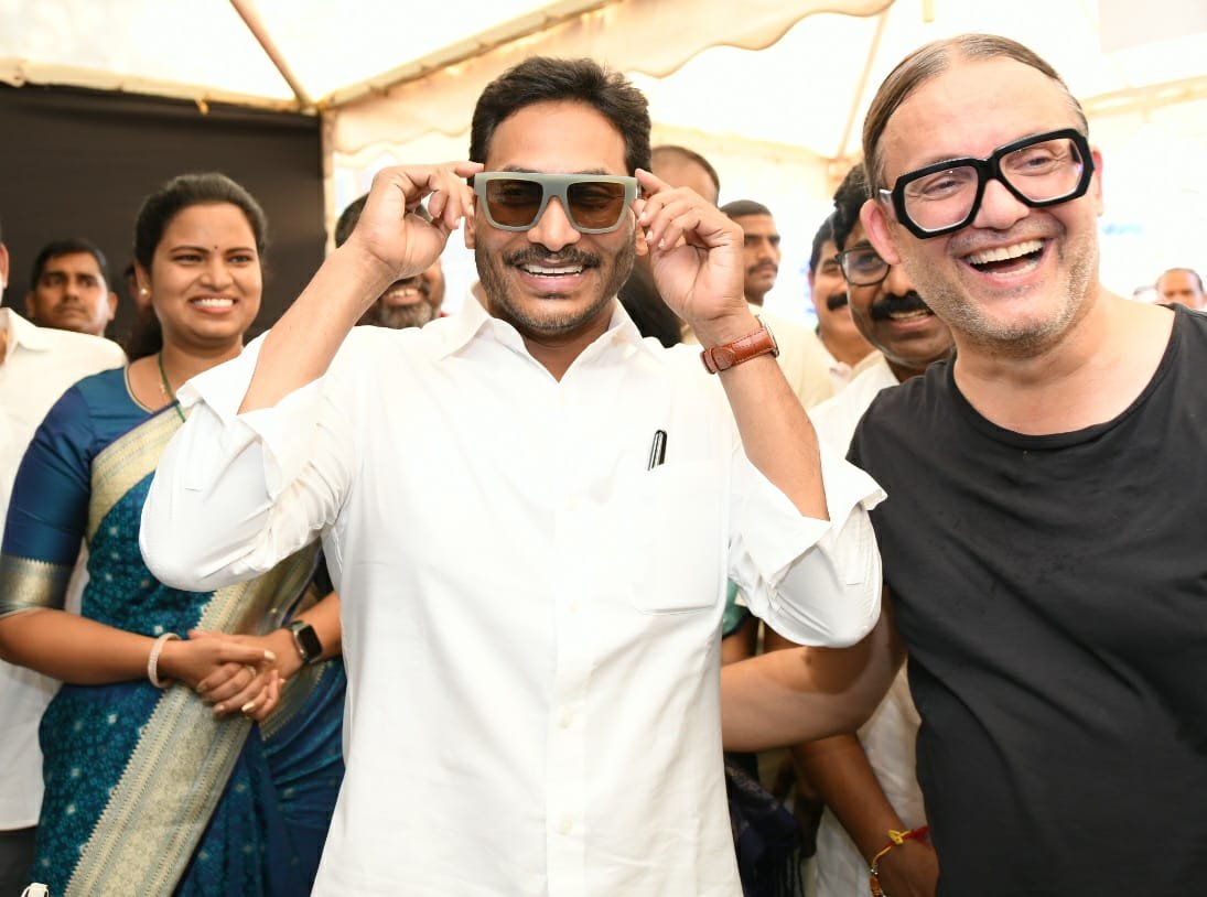 Andhra Pradesh to promote recycling; bans plastic flex banners