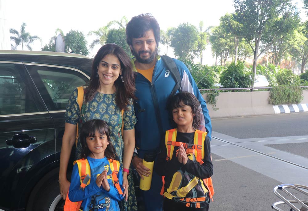 Celebrity Couple Riteish and Genelia spotted with their lovely kids ...