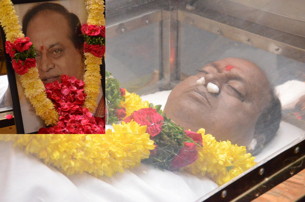 Chalapathi Rao passes away; Telugu Film Industry pays respects