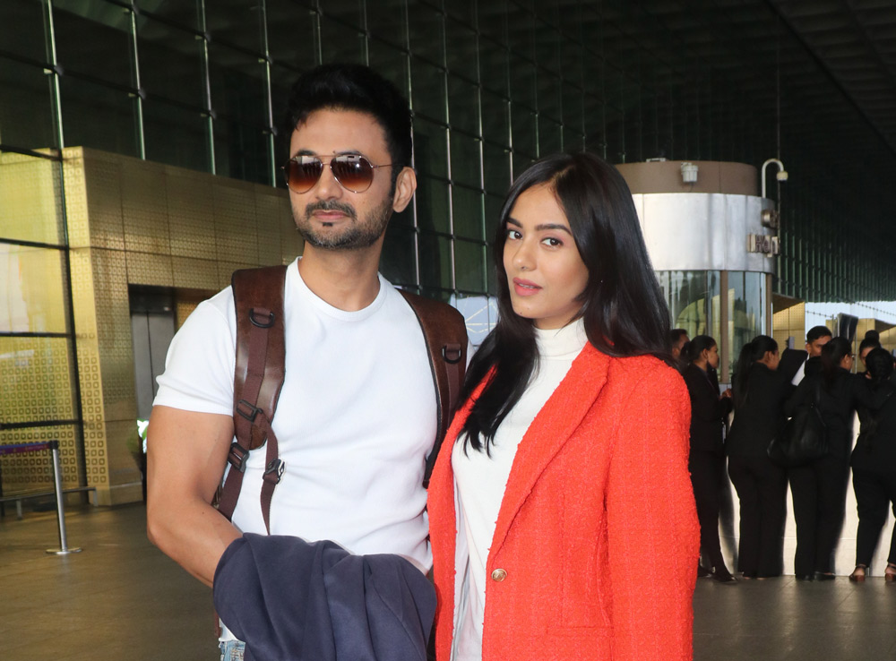 Amrita Rao spotted with her husband RJ Anmol - See Pics