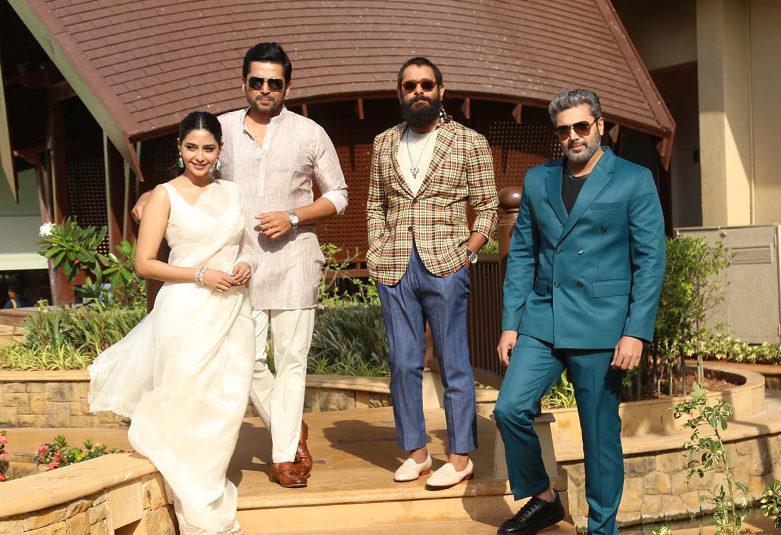 'Ponniyin Selvan 2' cast promote the film in Mumbai