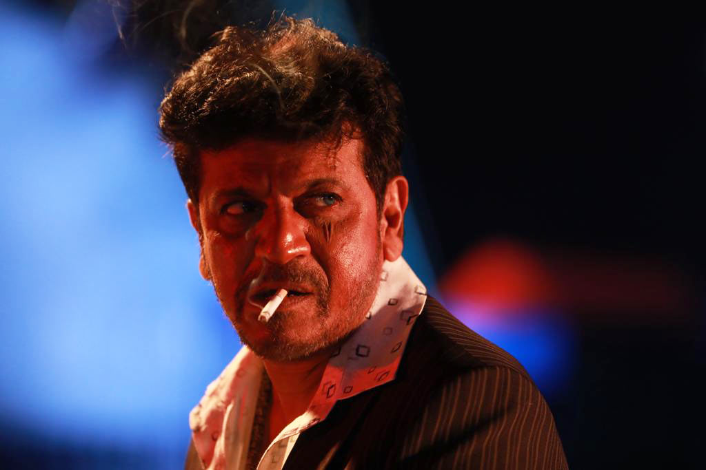 See the latest stills of Shiva Rajkumar from ‘Ghost’ » Deccan Mirror