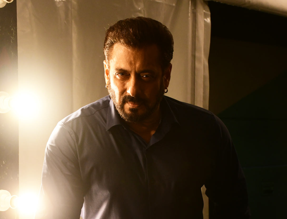 Salman Khan’s stylish photo shoot for Bigg Boss - Pics and Video ...