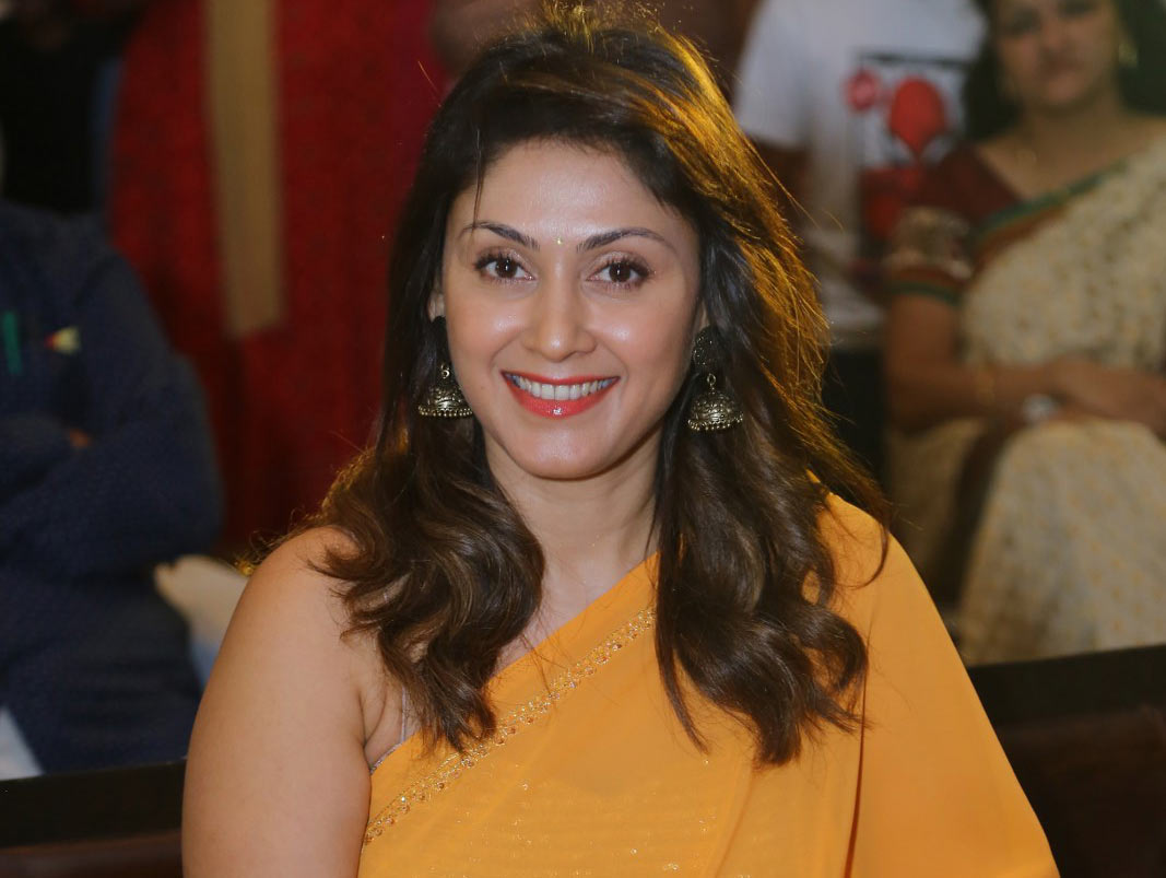 Manjari Fadnis » Deccan Mirror